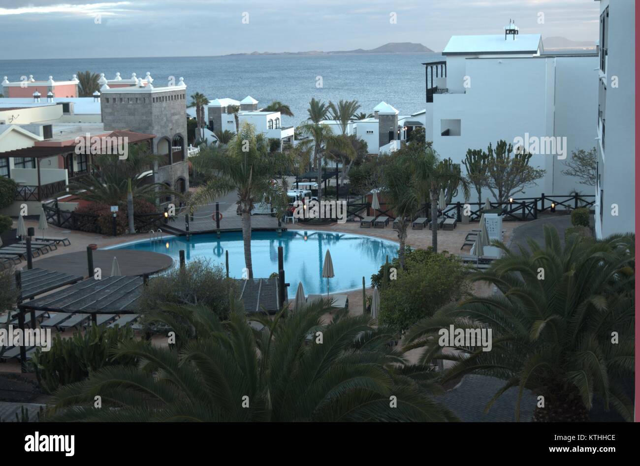 swimming pool and sunbath Stock Photo - Alamy