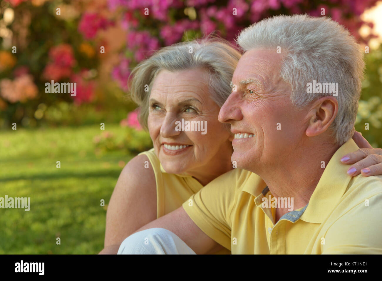 senior couple smiling Stock Photo - Alamy