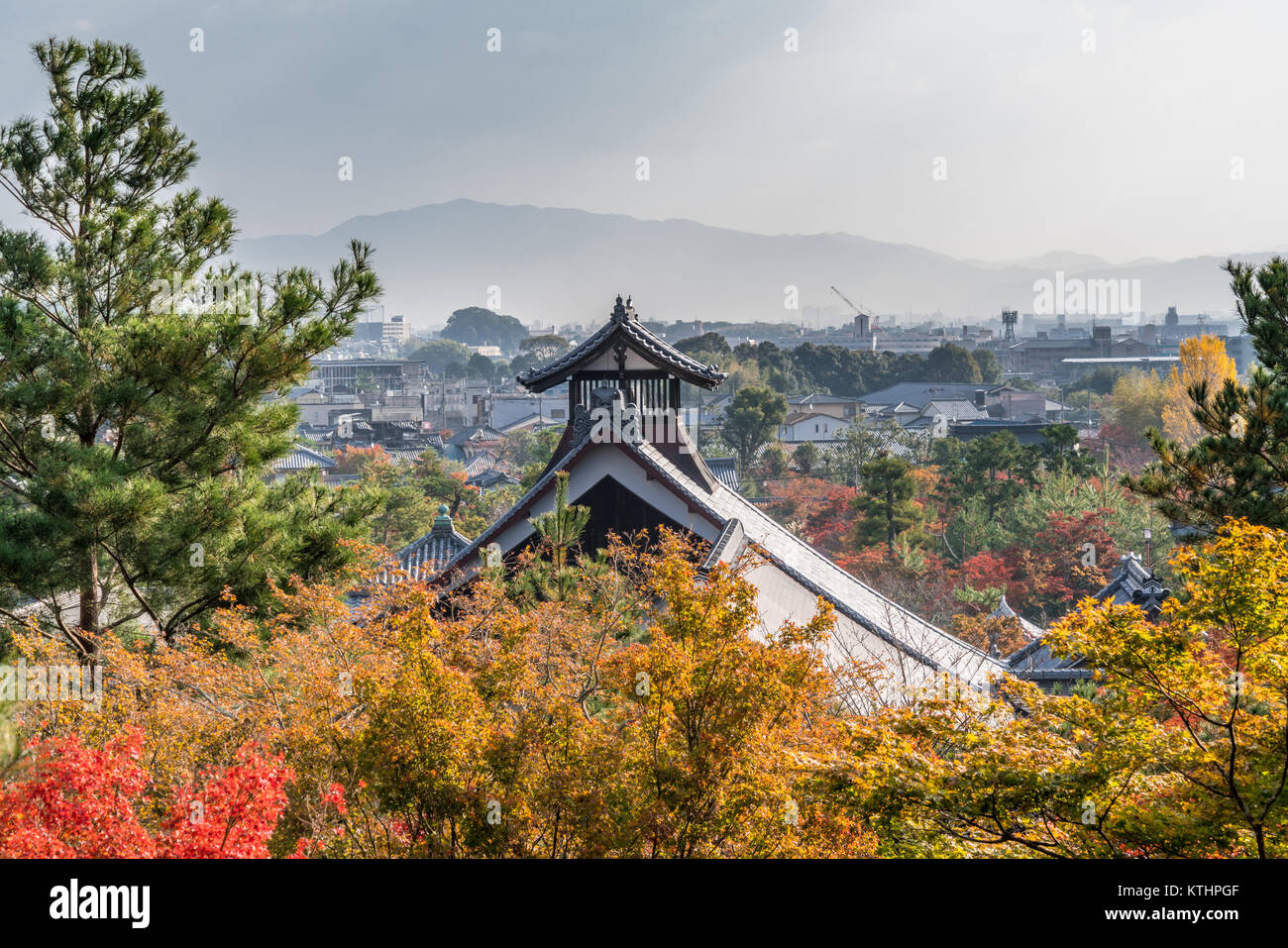 Autumn colors at Arashiyama Tenryuji temple Kuri building from Tenruy ...