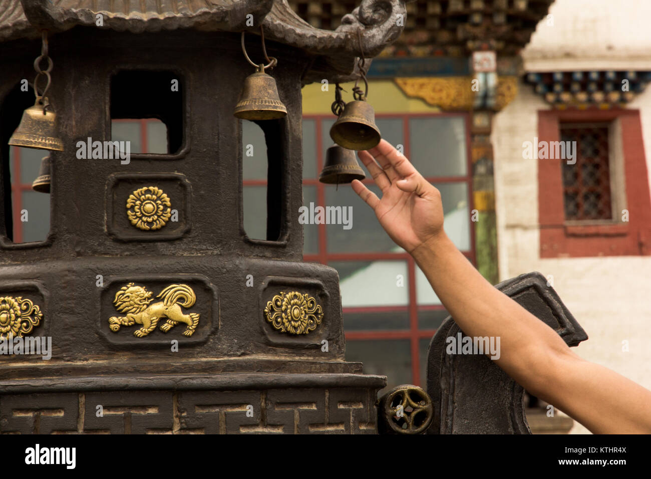Big incense burner hi-res stock photography and images - Alamy