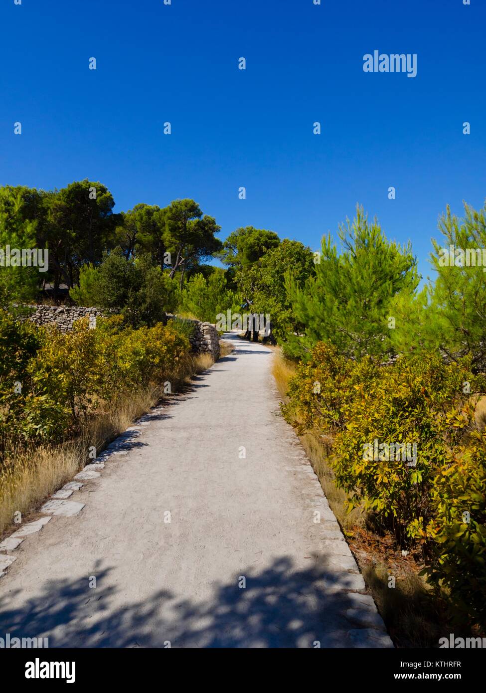 Google location point hi-res stock photography and images - Alamy
