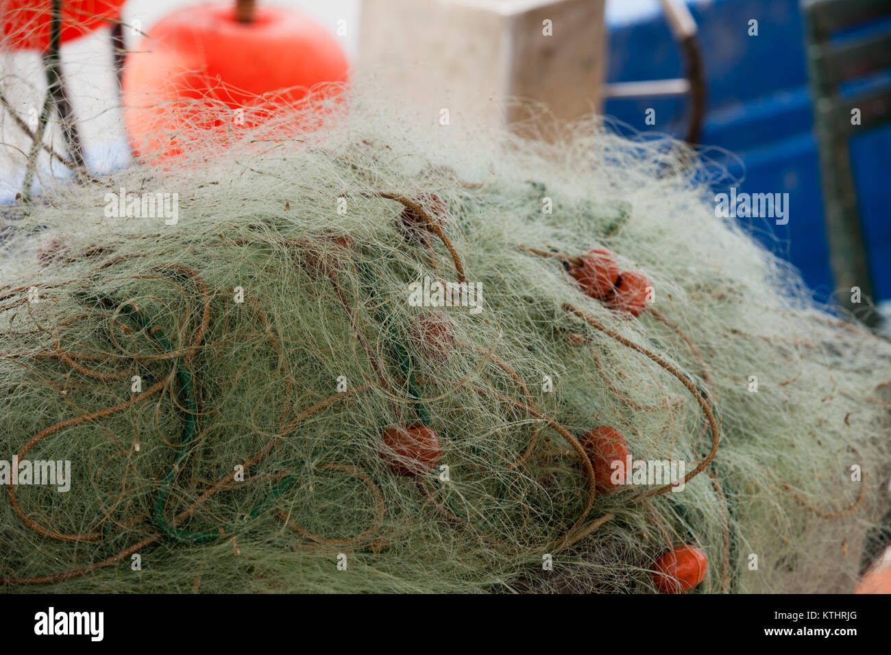 Hand throw fishing net hi-res stock photography and images - Alamy