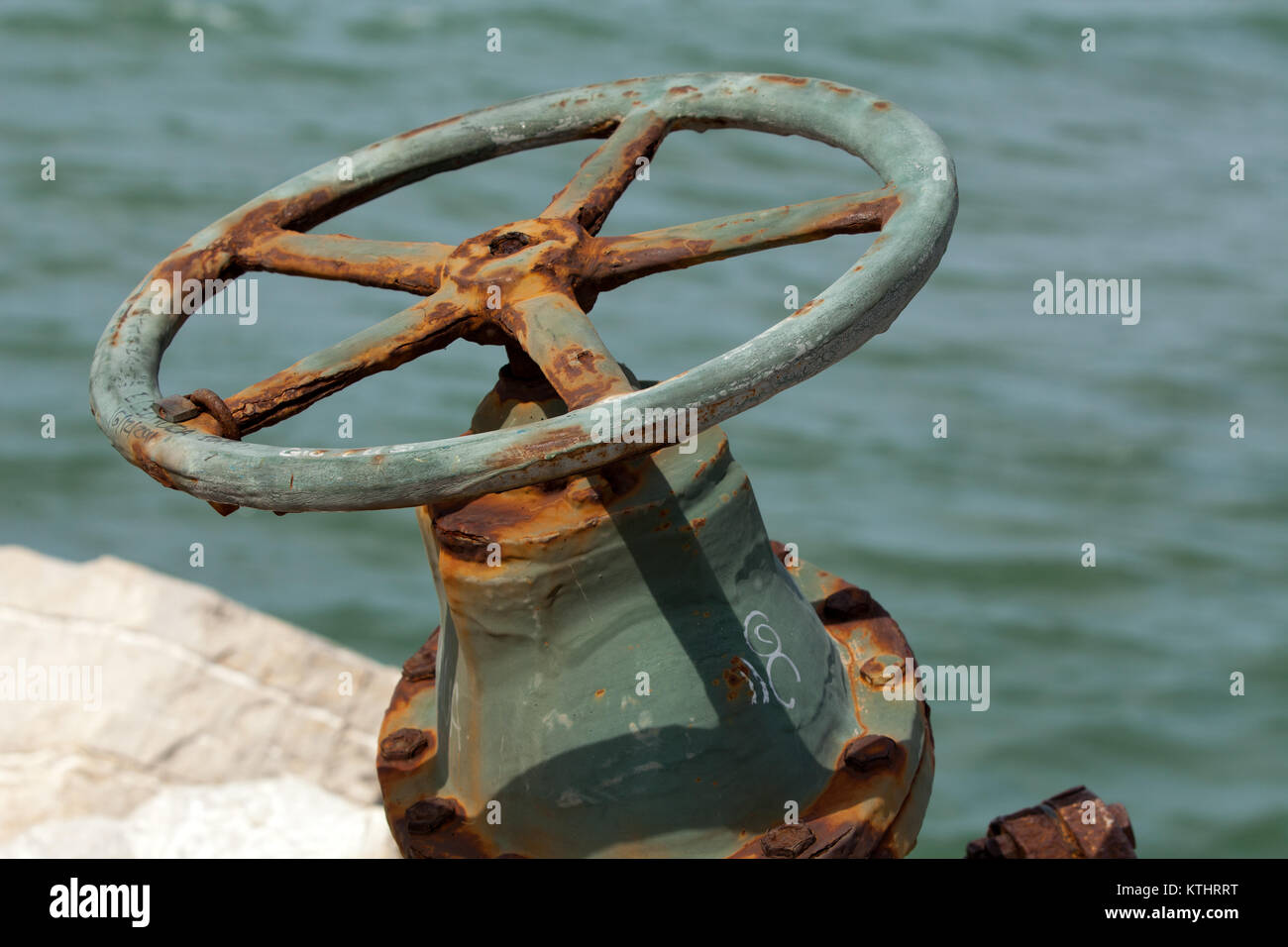 old large valve coated corrosion Stock Photo - Alamy