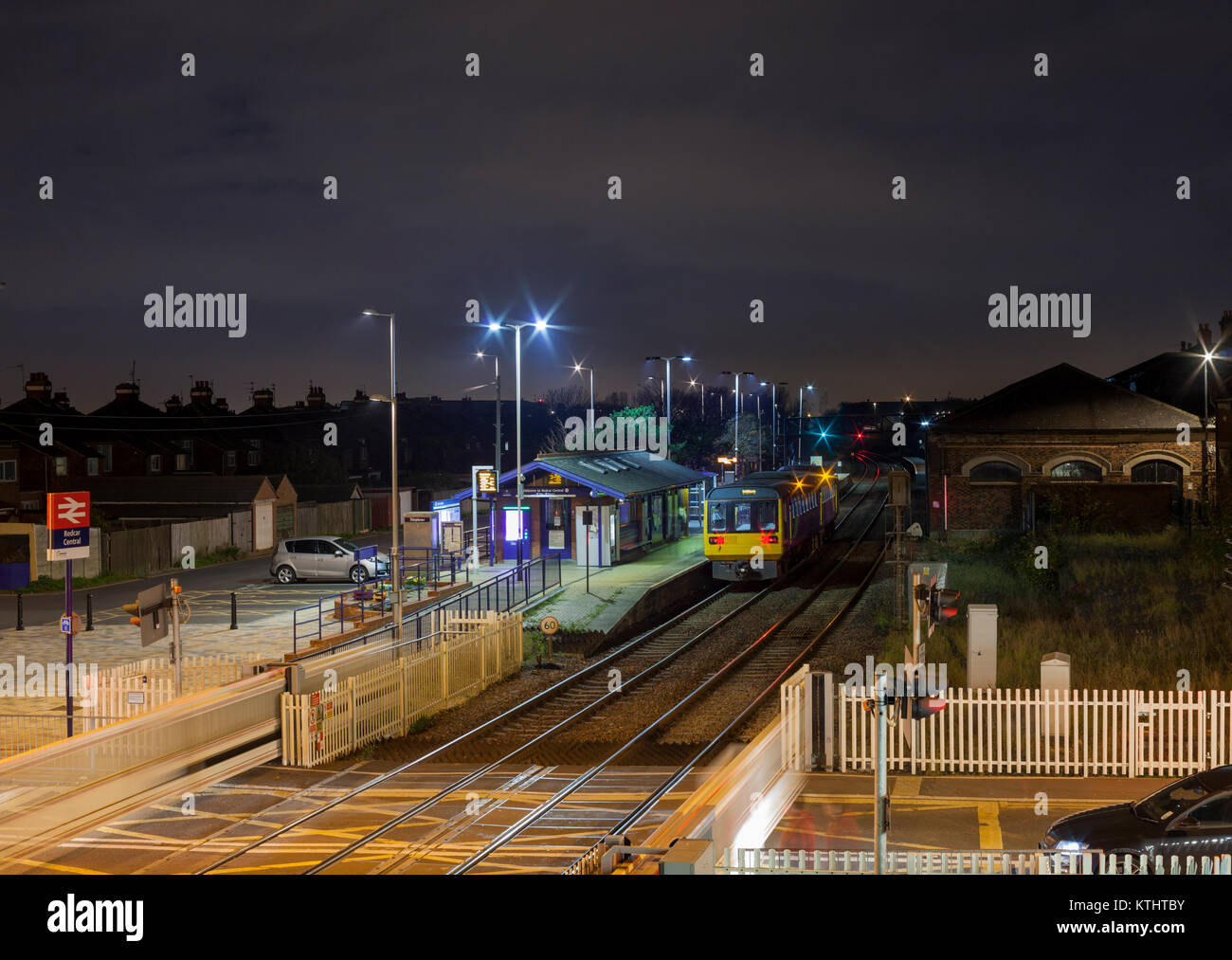 Saltburn rail railway station hi-res stock photography and images - Alamy