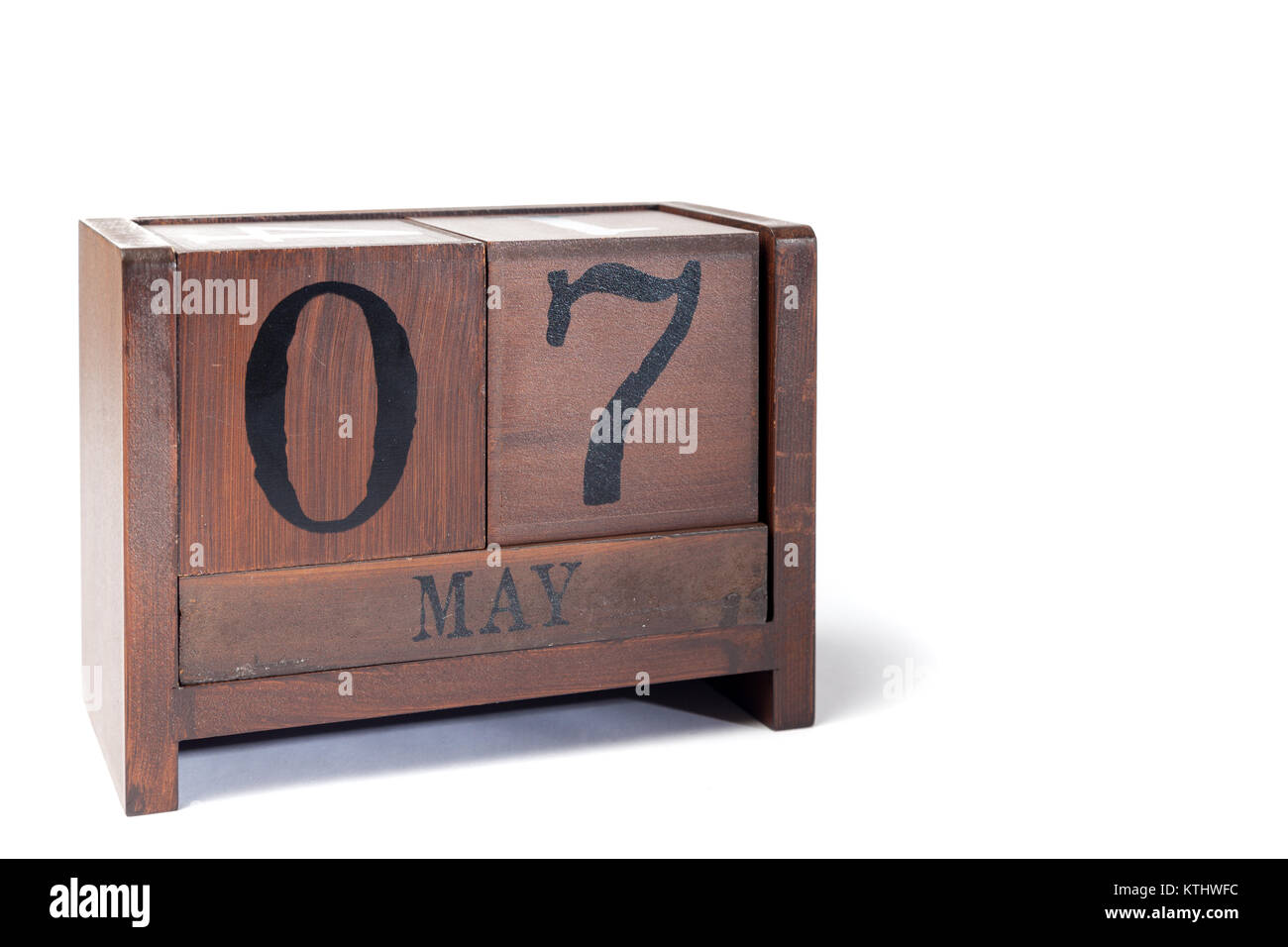 Wooden Perpetual Calendar set to May 7th Stock Photo - Alamy