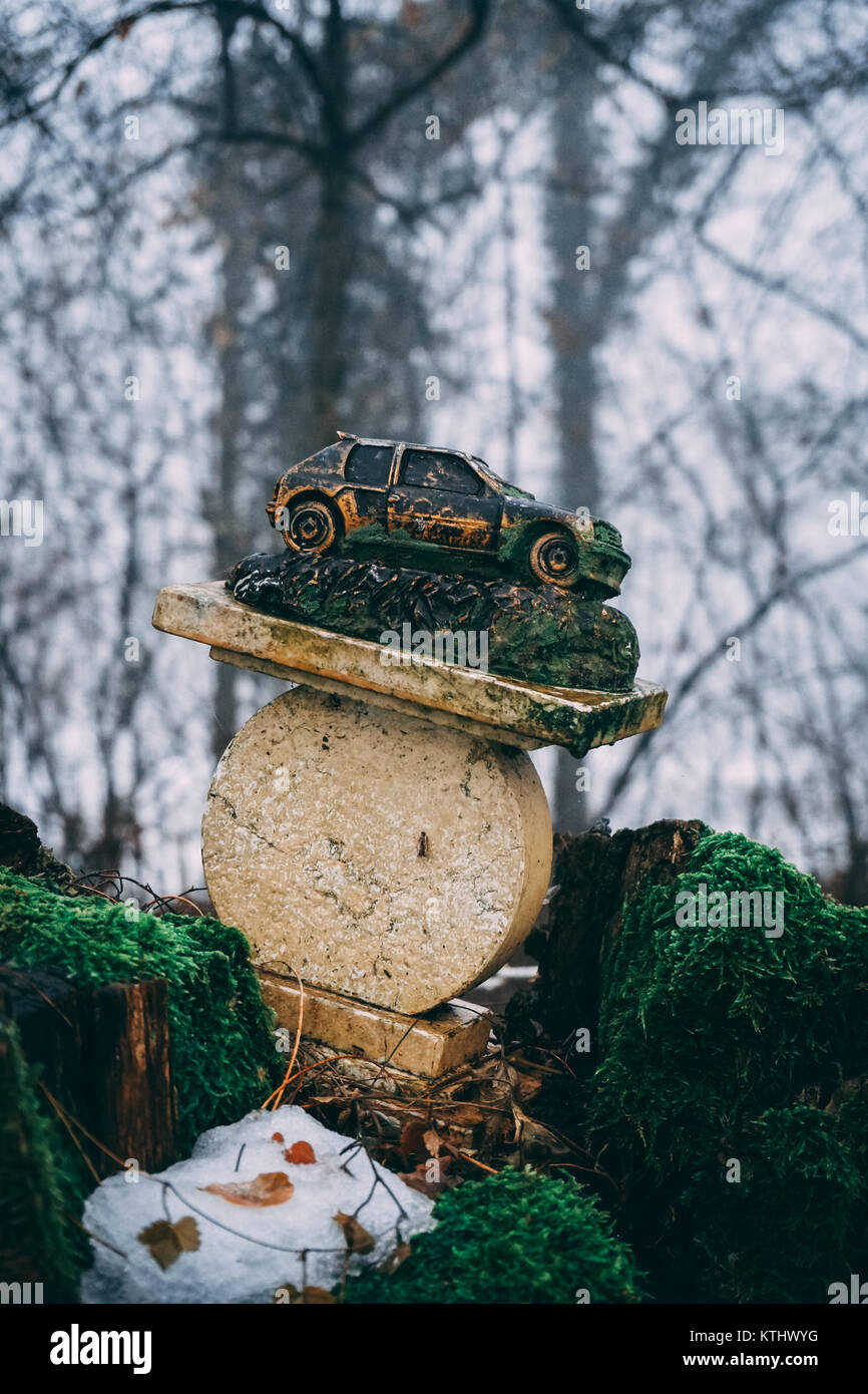 Small trophy hi-res stock photography and images - Alamy