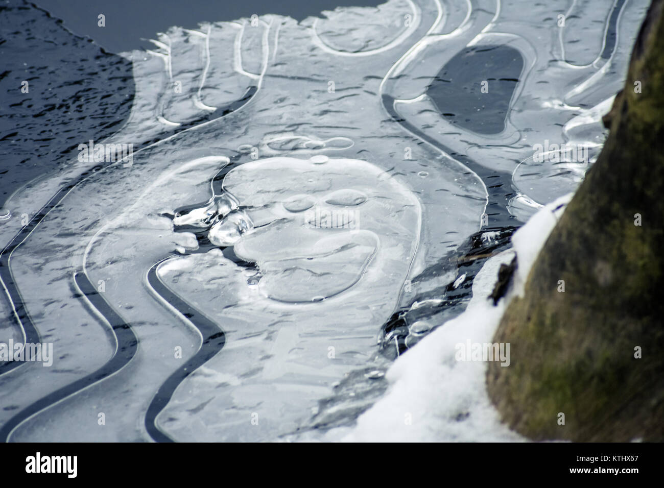 Ice Art In Nature Stock Photo - Alamy