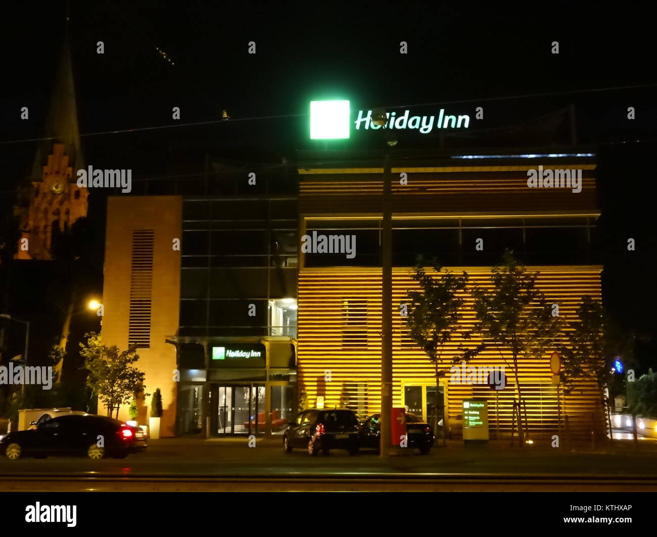 Modern photograph building located hi-res stock photography and images ...