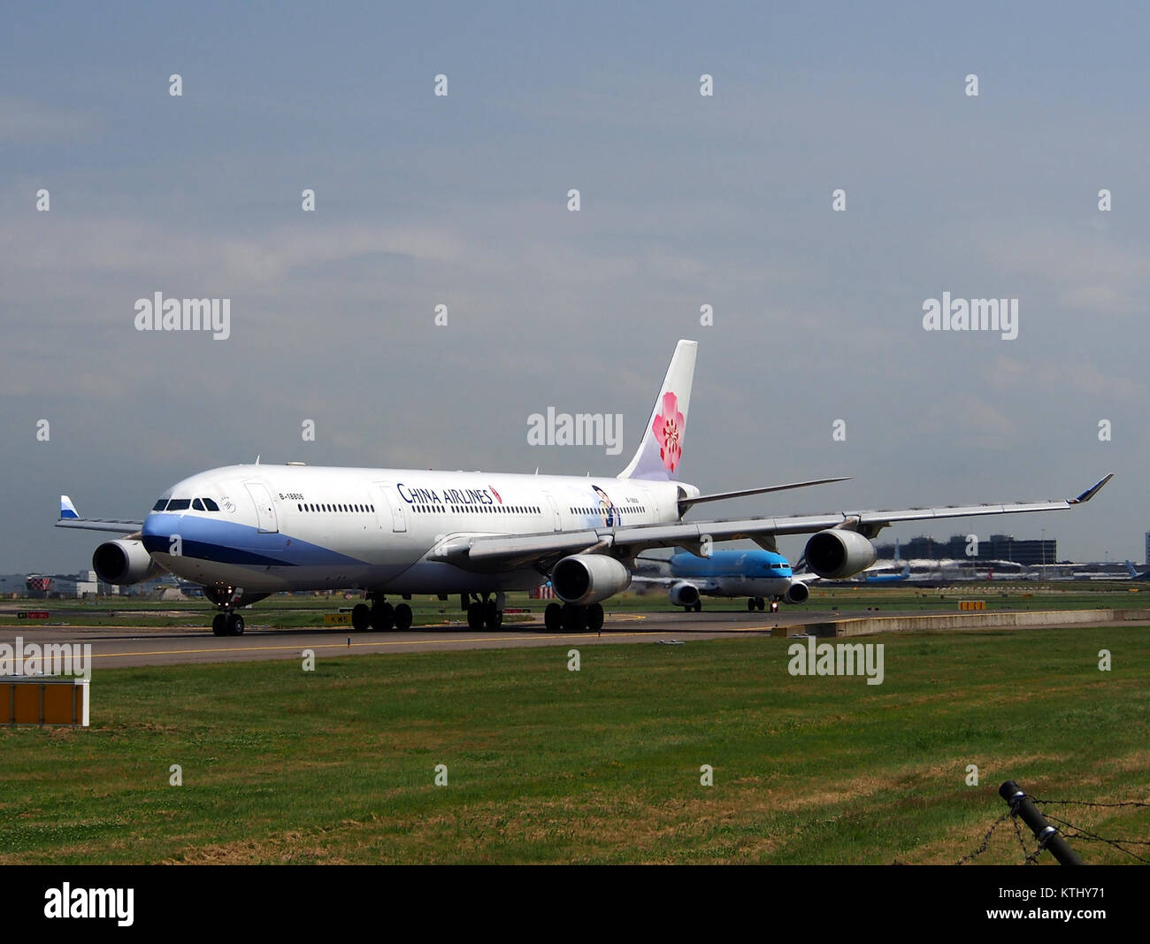 The B 18806 China Airlines Airbus A340 313X is a wide-body commercial ...