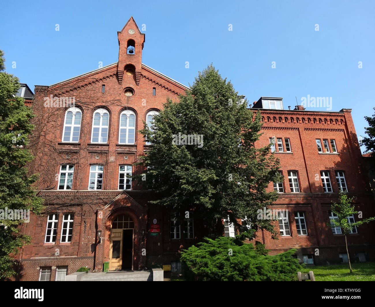 University bern building hi-res stock photography and images - Alamy