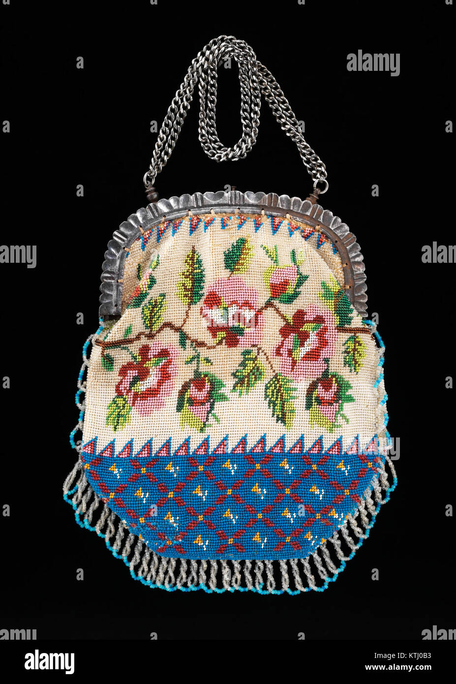 This bag, cataloged as MET 66.14.27 CP4 in the Metropolitan Museum of ...
