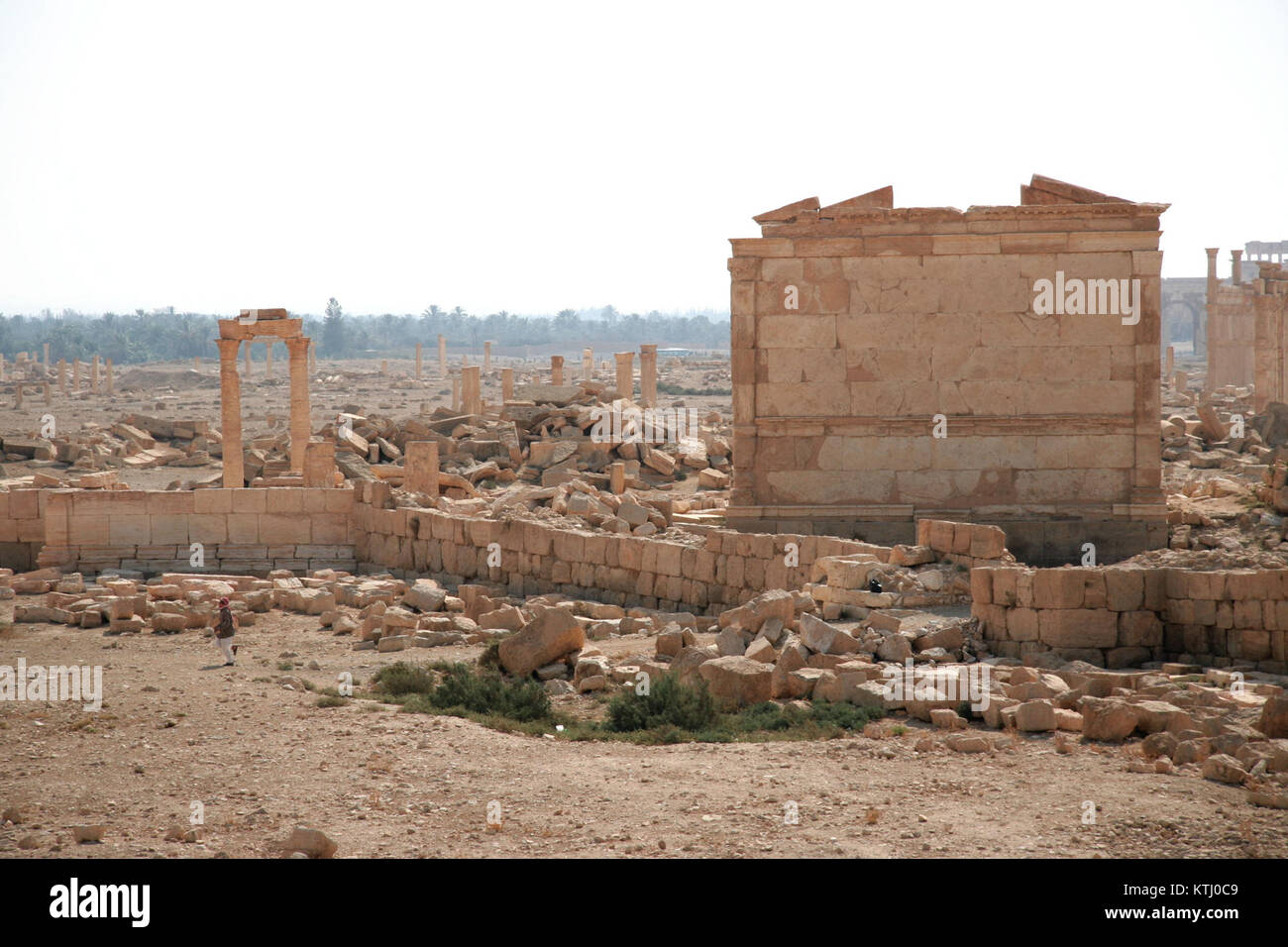 Funerary temple hi-res stock photography and images - Alamy