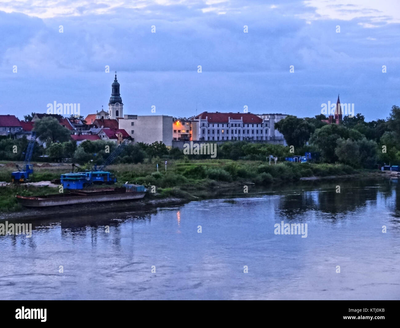 A night-time view of the Ford Bridge (Bdg widokzmostuFord) captured on ...