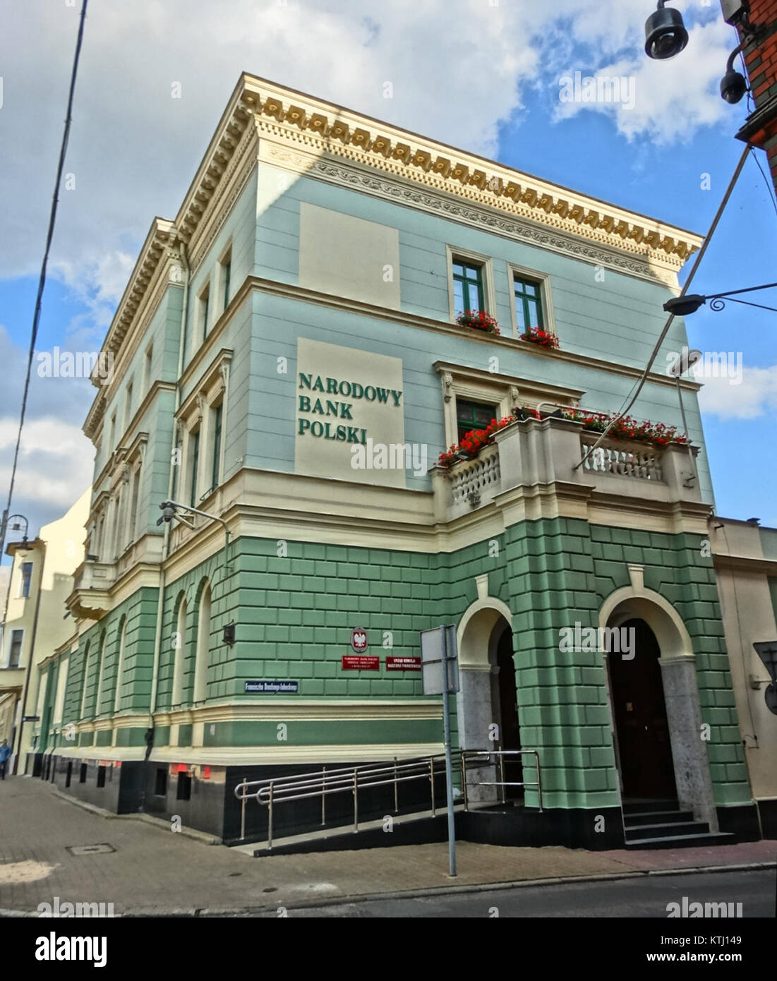 Bdg NBP 2 07, dated 2013, refers to a specific building project or ...