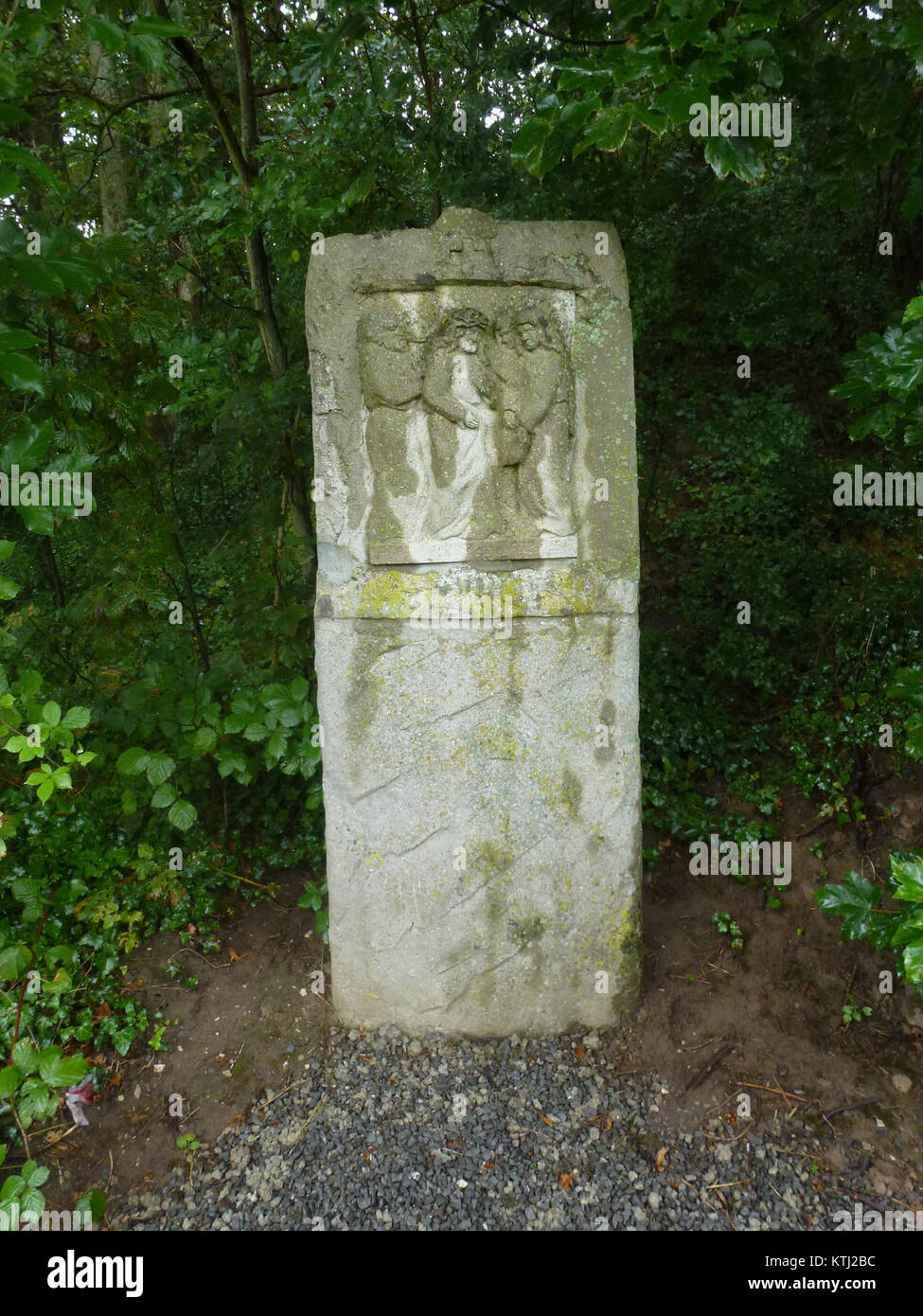 Balinghem (Pas de Calais) parc du chemin de croix, station 06 Stock ...