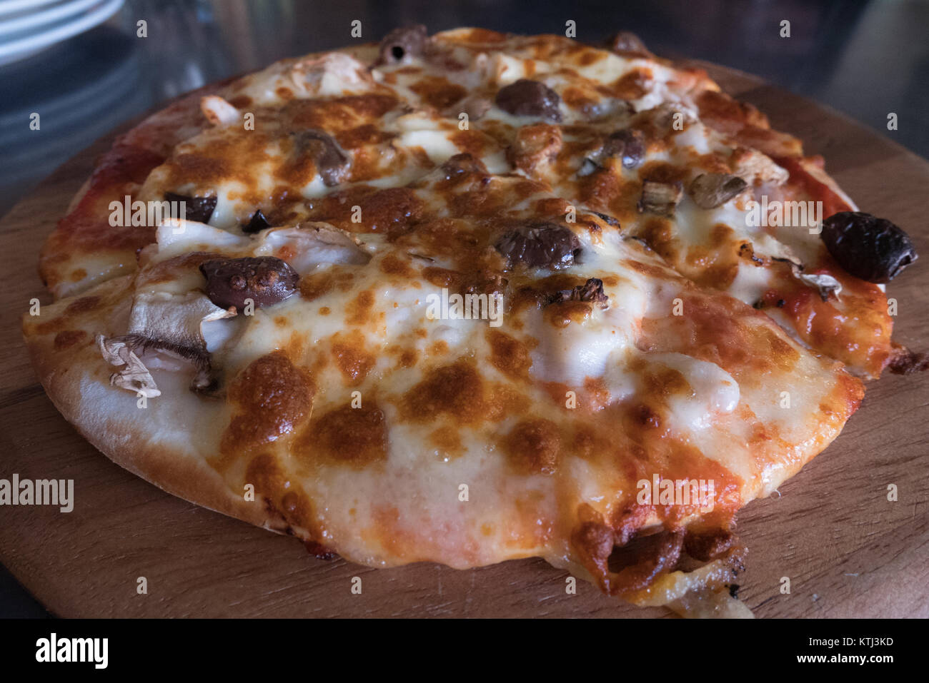 crocodile, kangaroo and emu pizza in sydney australia Stock Photo - Alamy