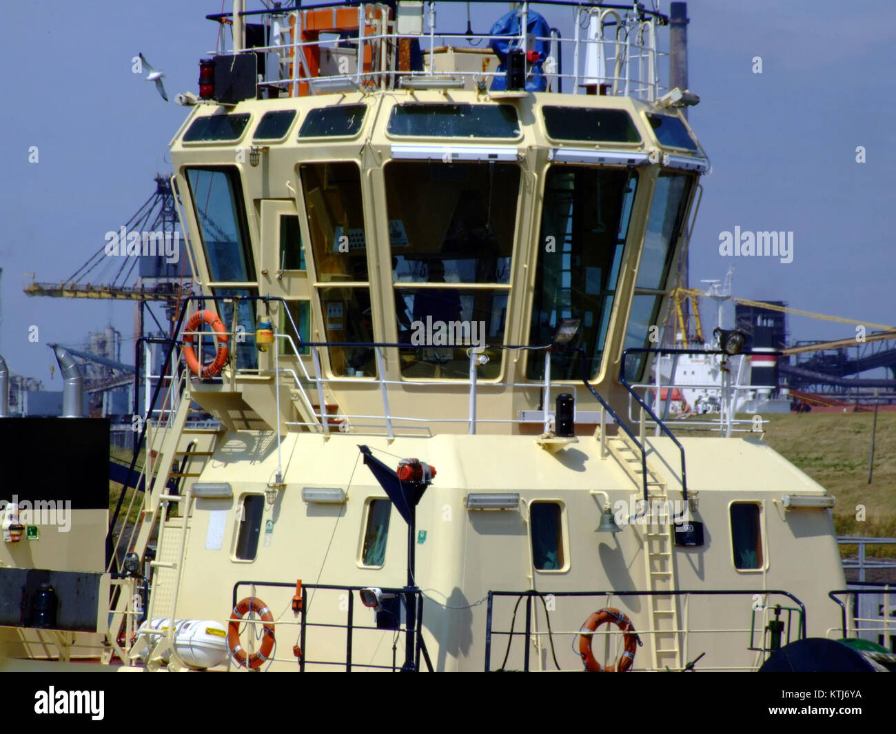 Ayton Cross was a coaster ship, registered under IMO 9206956, known for ...