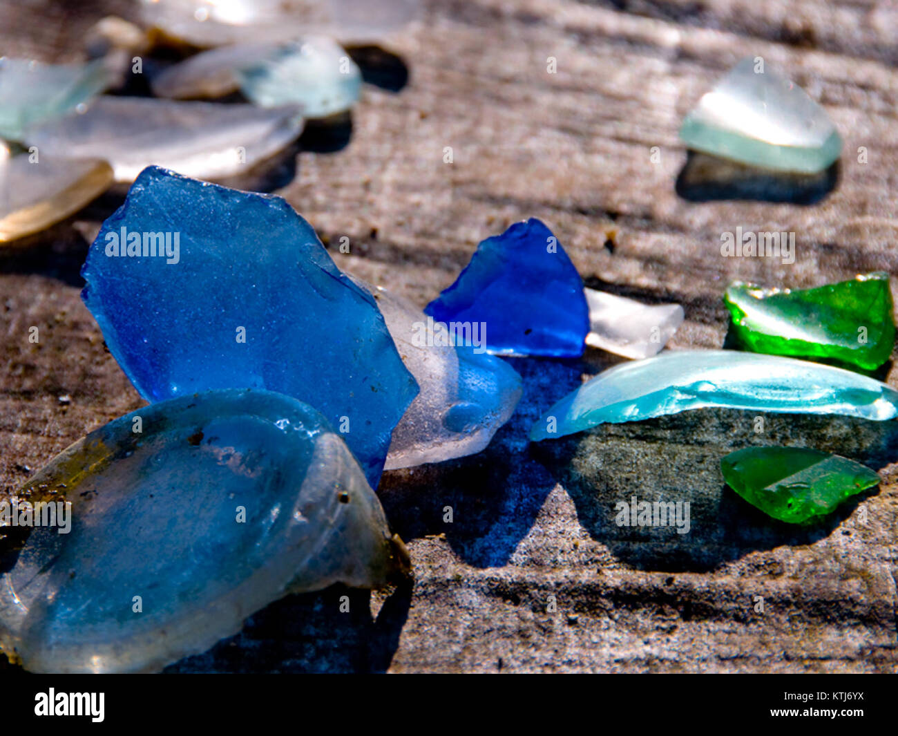 Beach glass hunting hi-res stock photography and images - Alamy