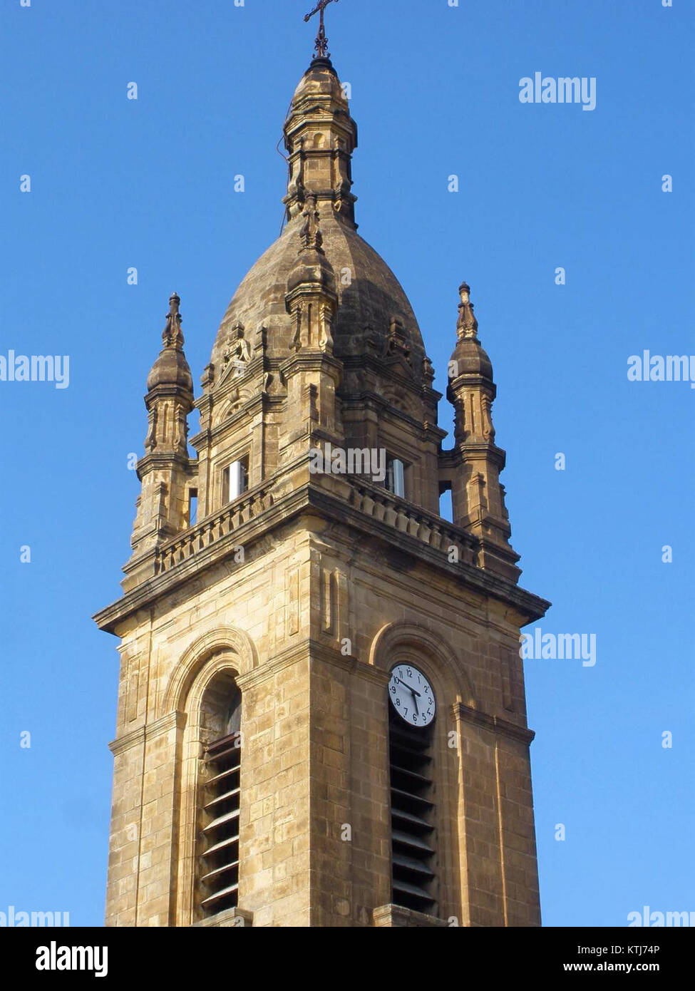 A photograph of the Iglesia de Santo Domingo de Guzman in Berango ...