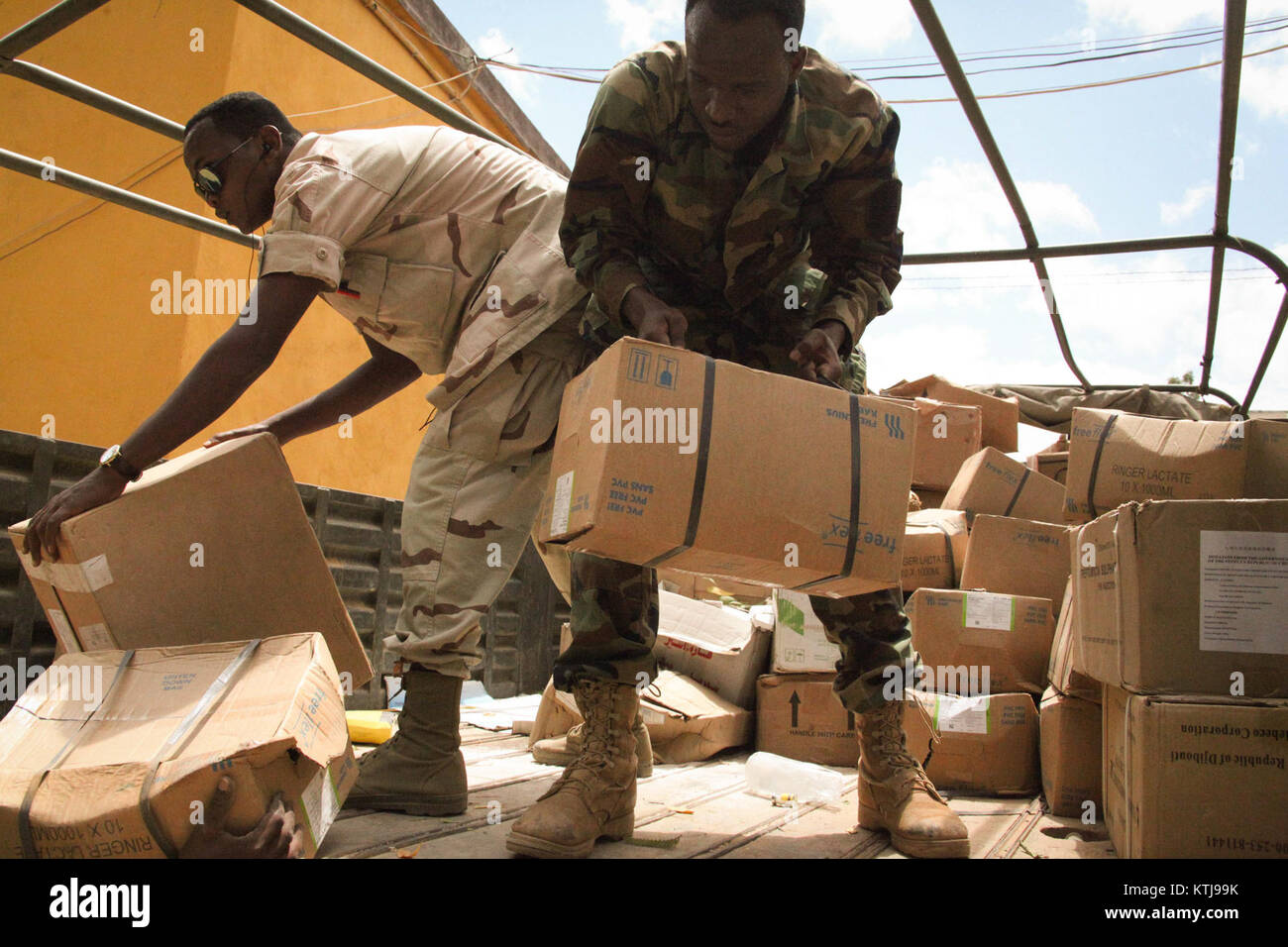 A snapshot from Belet Weyne, depicting everyday life and cultural ...