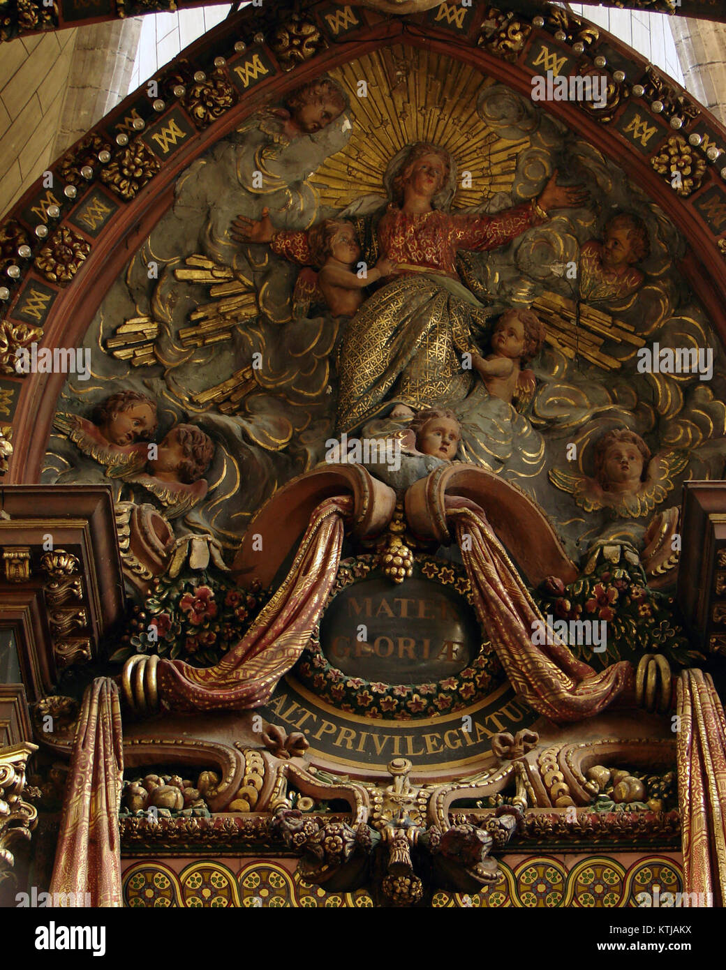 This image shows the Basilique Notre-Dame de Liesse, a Roman Catholic ...