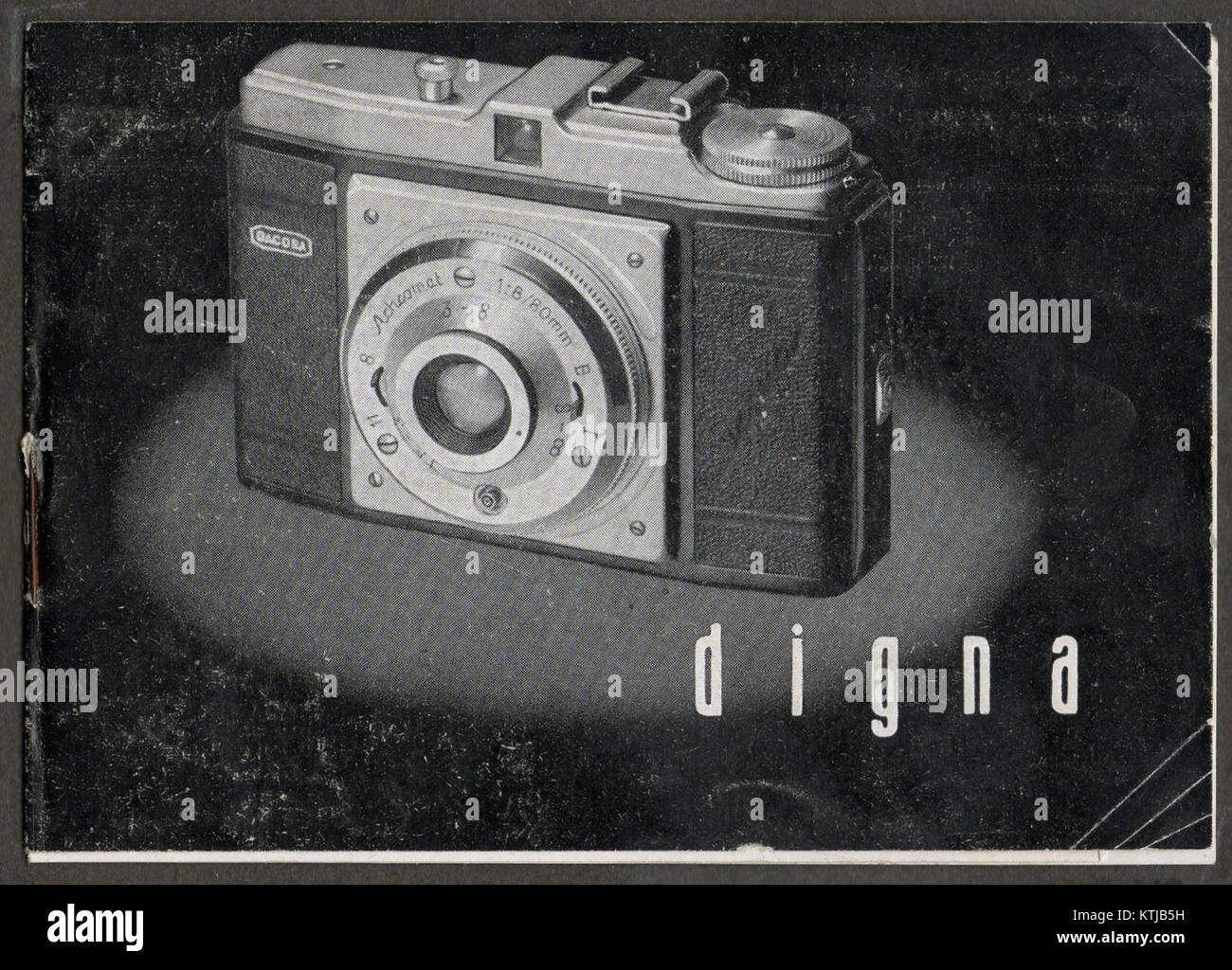 The Dacora Digna is a vintage 35mm film camera produced by Dacora in ...