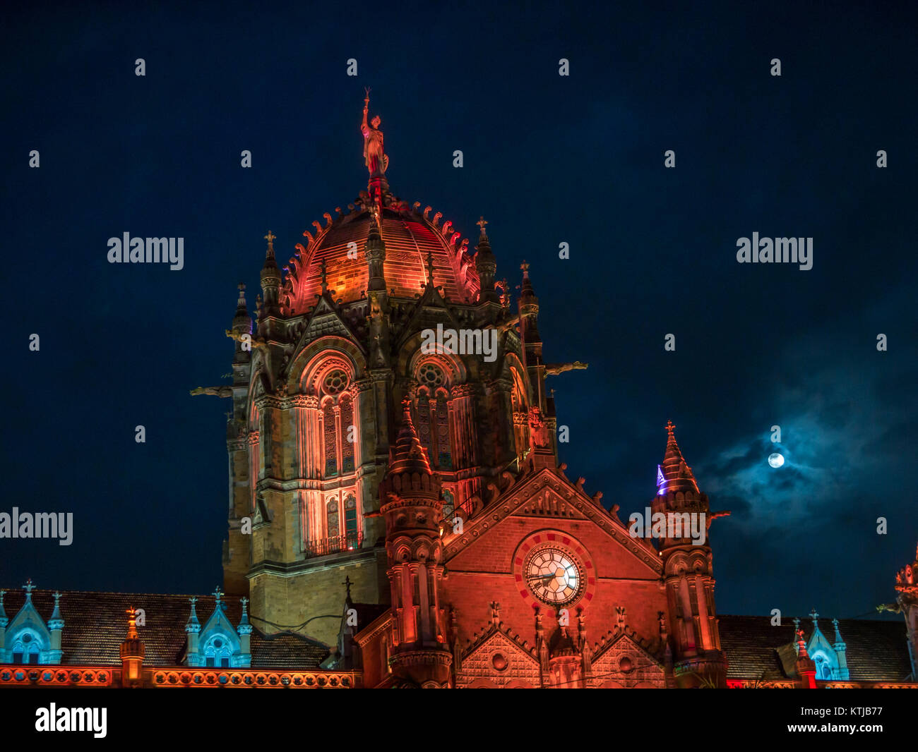 Architecture of mumbai municipal corporation building hi-res stock ...