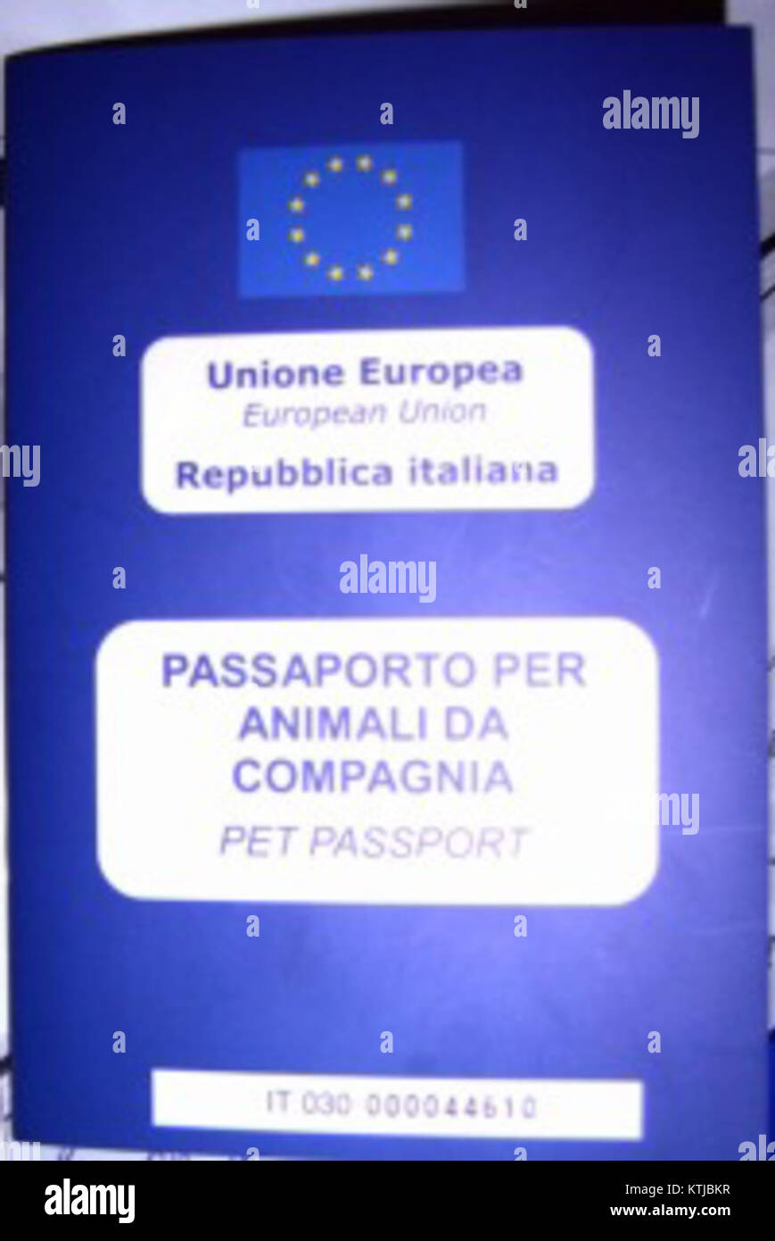 Borders shown hi-res stock photography and images - Alamy