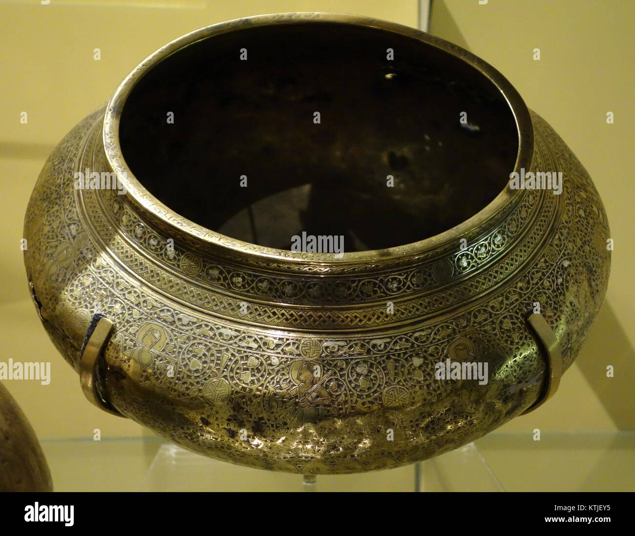 Silver inlay hi-res stock photography and images - Alamy