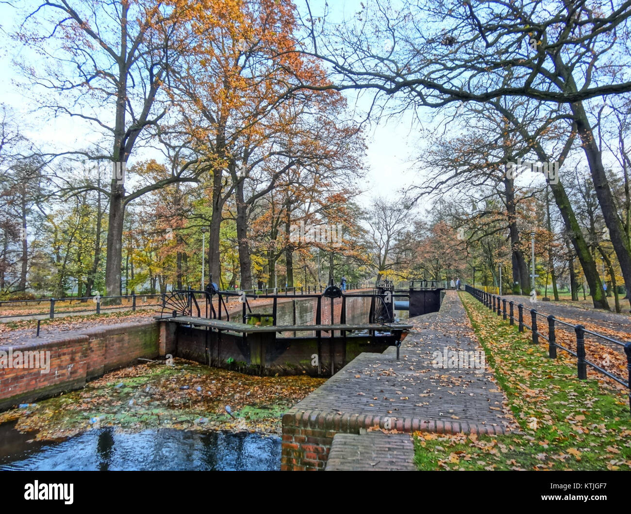 The image shows the Bdg Sluza V, a lock system on the river. The lock ...