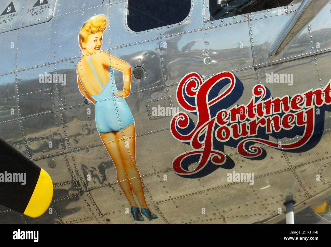 The B17b is a model of the Boeing B-17 Flying Fortress, a four-engine ...