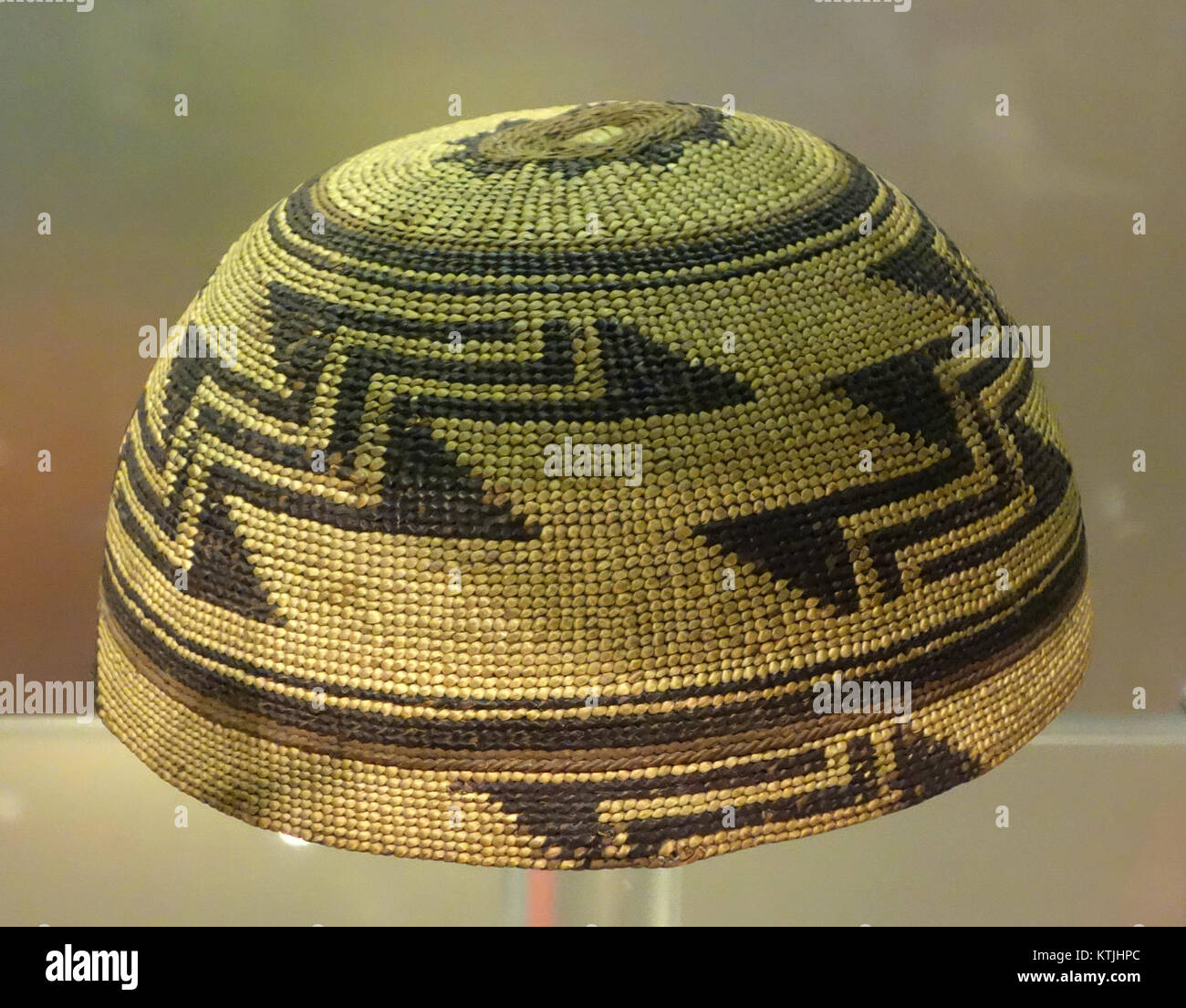 This basket hat from the Klamath Native American tribe is made from ...