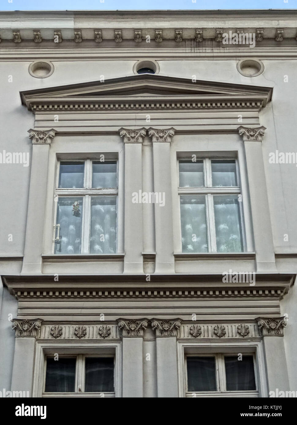 This image shows a building located at Dluga 31, dated January 12, 2013 ...