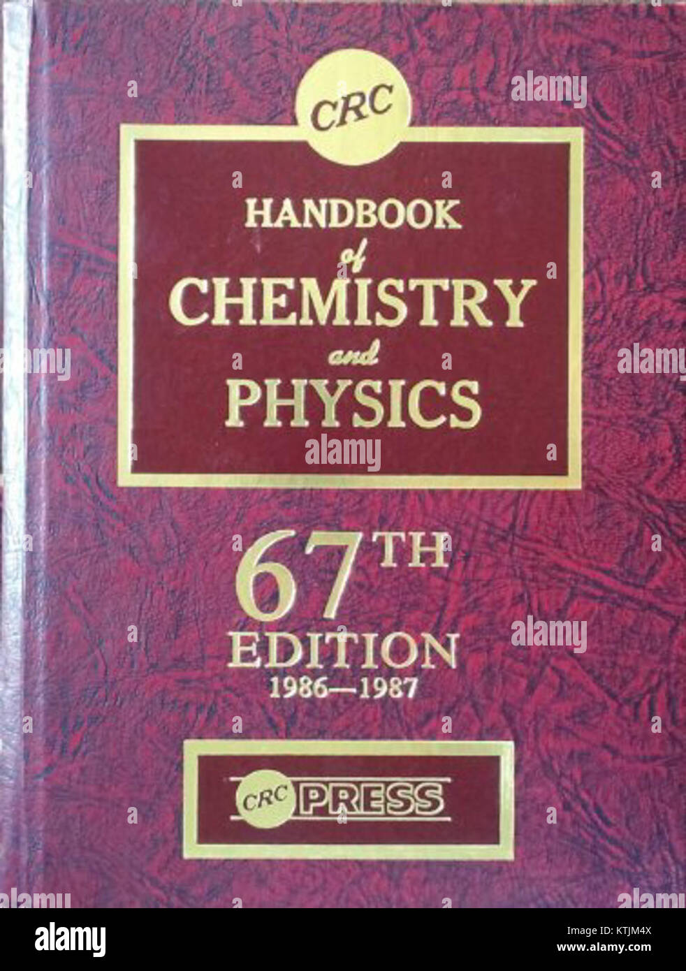 Physics textbook hi-res stock photography and images - Alamy
