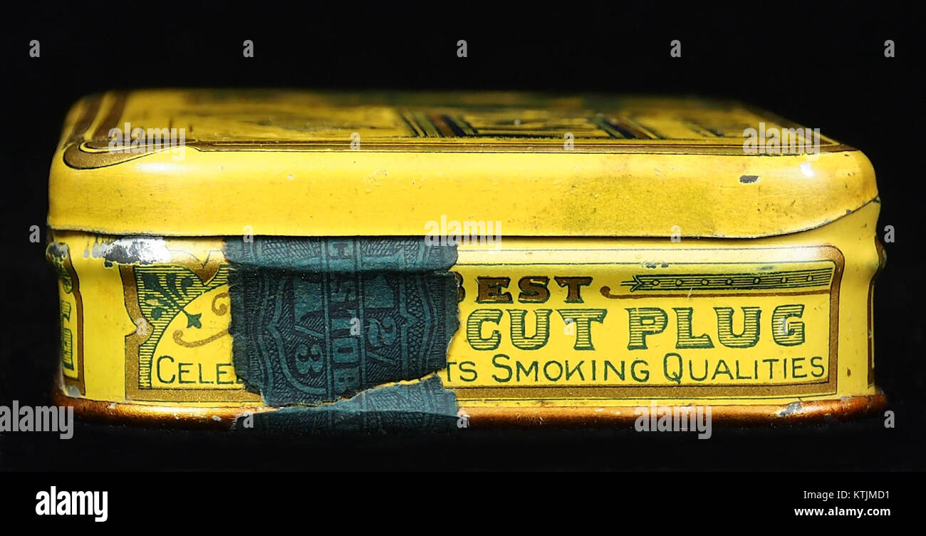 Tobacco plug hi-res stock photography and images - Alamy