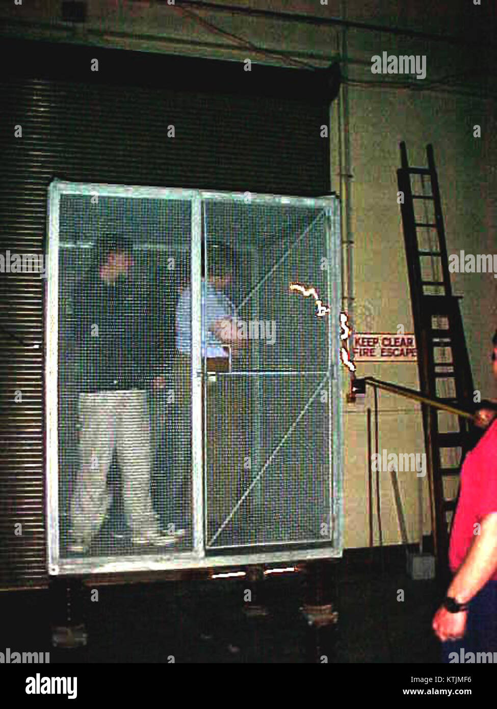 Electromagnetic fields hi-res stock photography and images - Alamy