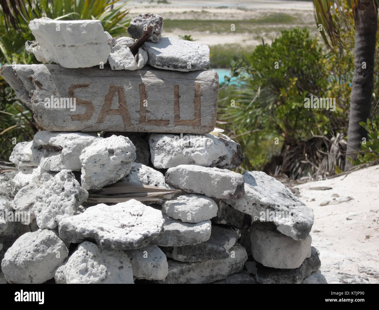 A photograph taken in the Bahamas in 2009, depicting the scenic beauty ...