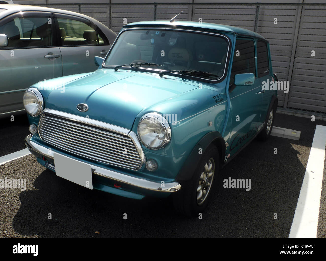 AUSTIN MINI Cooper S front Stock Photo - Alamy