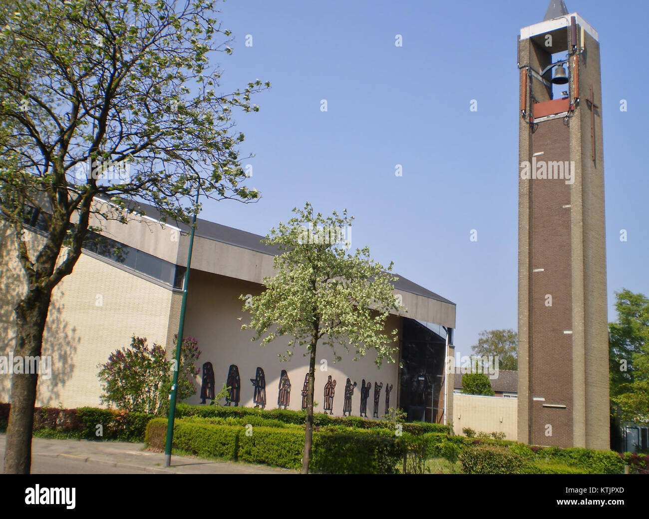 Baarn Maria Koninginkerk is a church located in Baarn, Netherlands. The ...