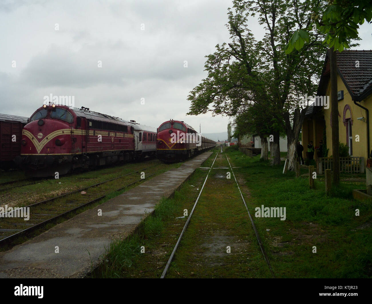 The Bardh 2trains refers to a series of trains operated in Bardh, a ...