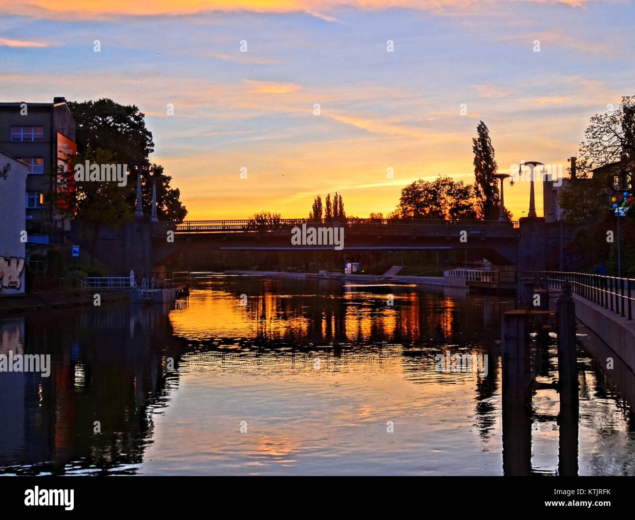 The Jadwigibridge is a notable bridge in Poland, recognized for its design and significance in ...
