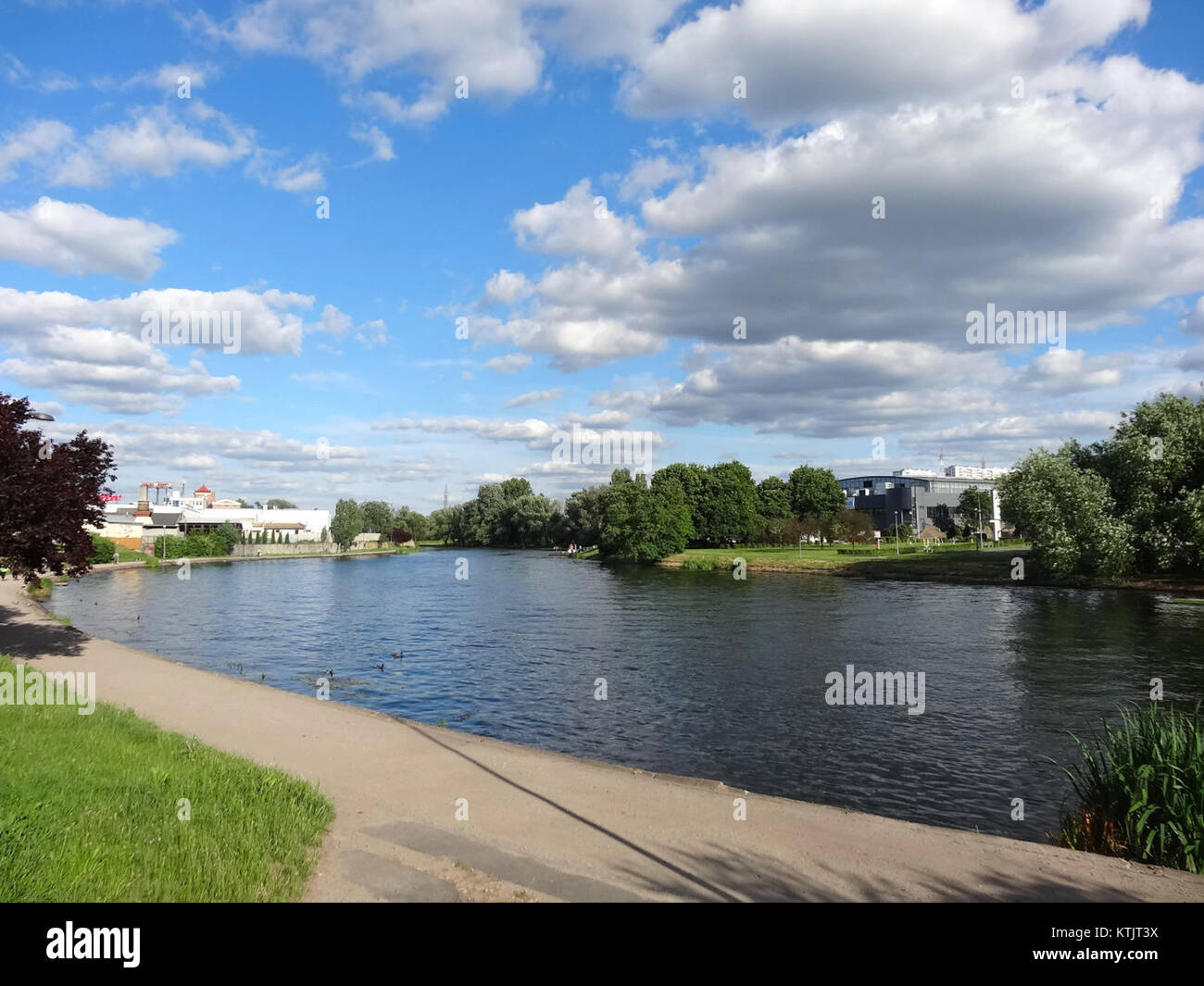 This image features a building or location with the name 'BrdabendL ...