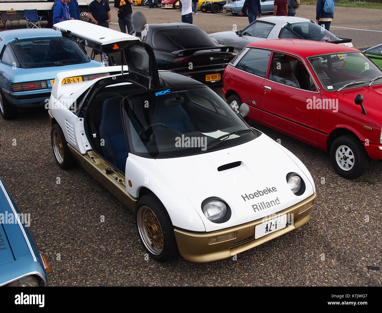 The Autozam AZ-1 is a Japanese microcar produced by Suzuki and Mazda in ...