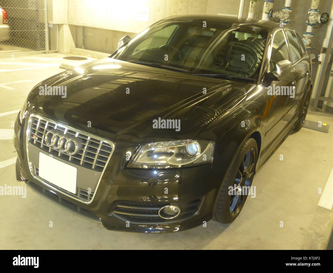 The Audi S3 Sportback (8PCDLF) is a compact luxury hatchback, known for ...
