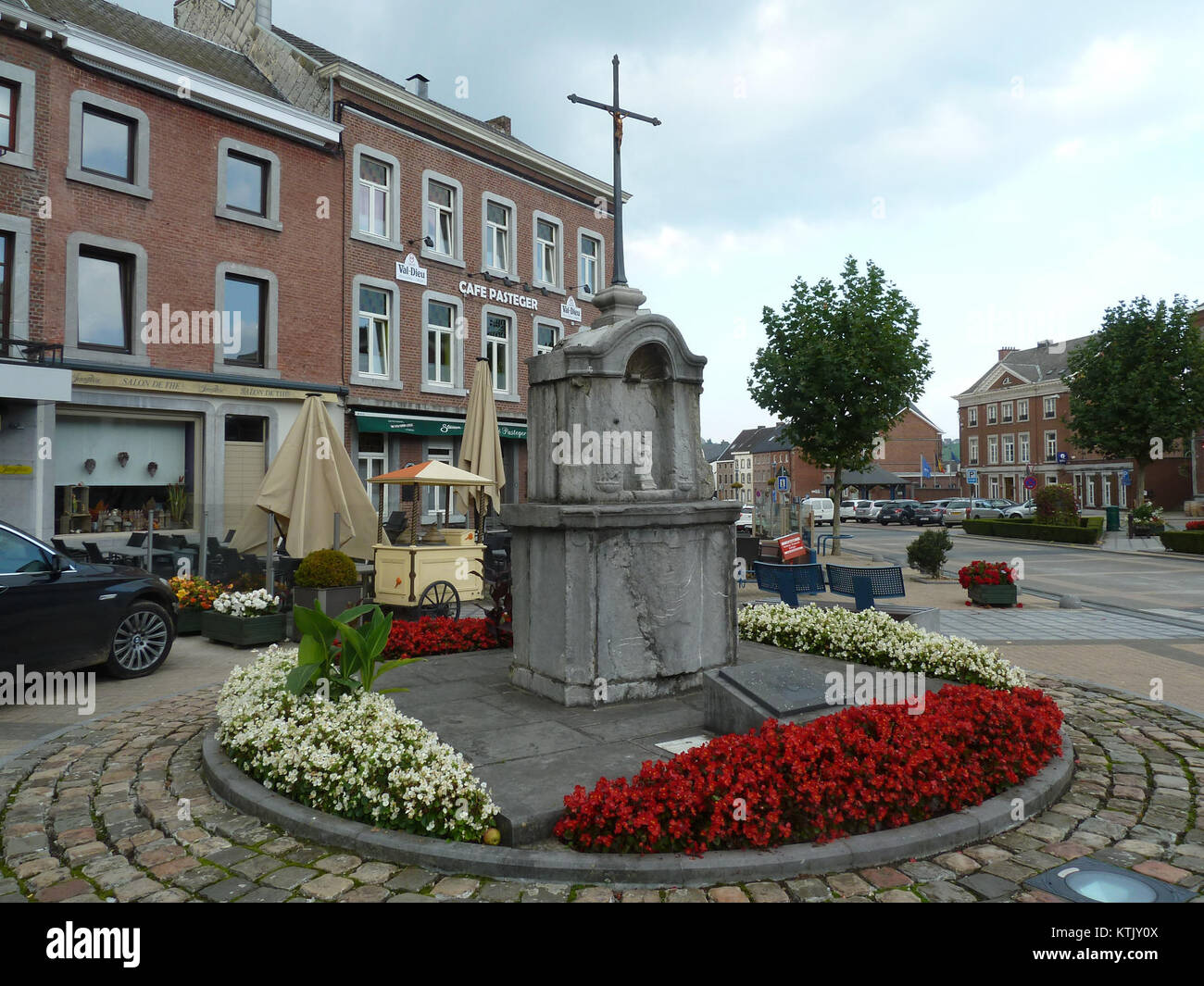 St hubert illustration hi-res stock photography and images - Alamy