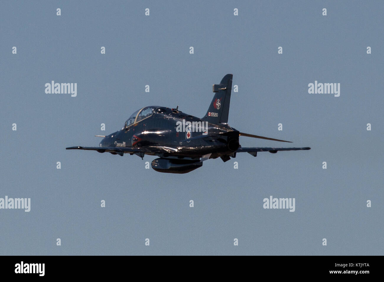 Light jet trainer hi-res stock photography and images - Alamy