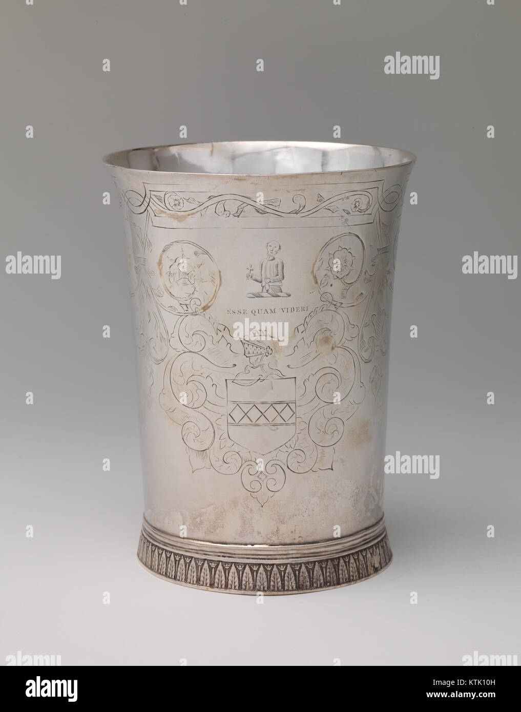 Glass beaker from historical hi-res stock photography and images - Alamy