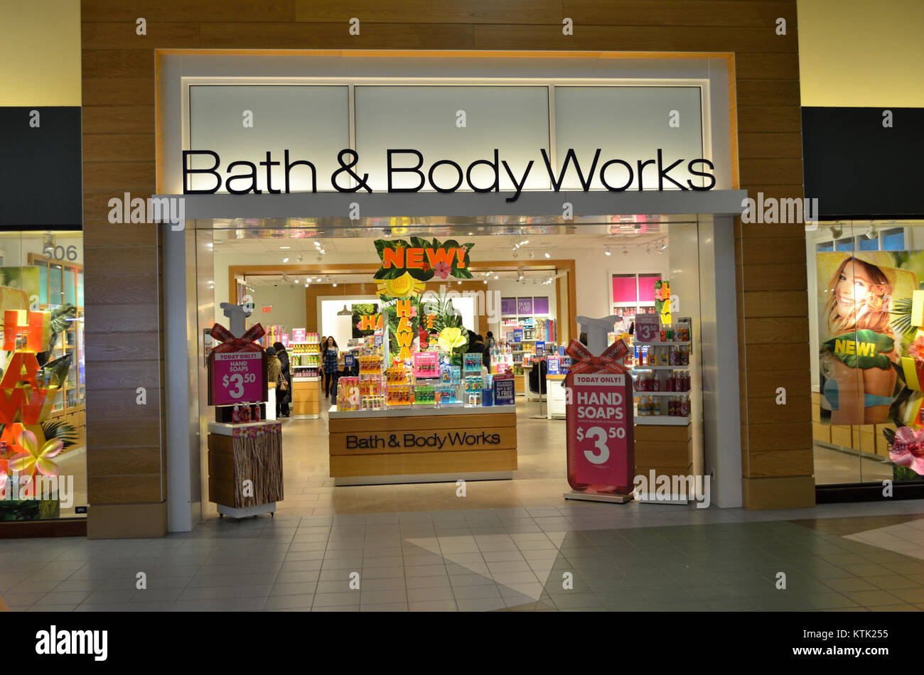 Bath & Body Works at Vaughan Mills is a retail store offering a wide ...