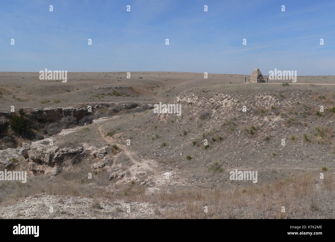 Photograph of the Battle Canyon monument located in Scott County ...