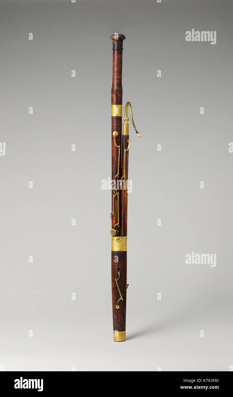 Bassoon hi-res stock photography and images - Alamy